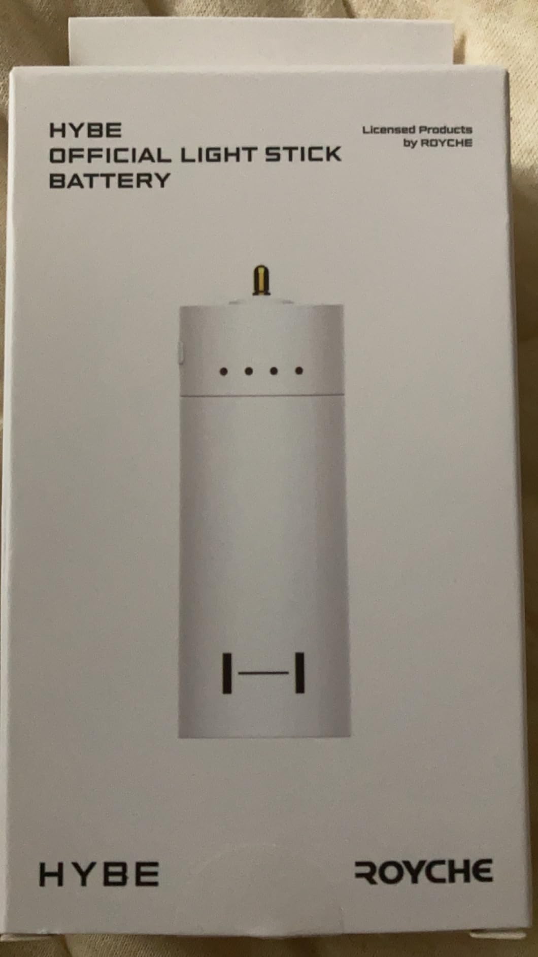 Amazon | HYBE OFFICIAL LIGHT STICK BATTERY | HYBE | 充電式電池