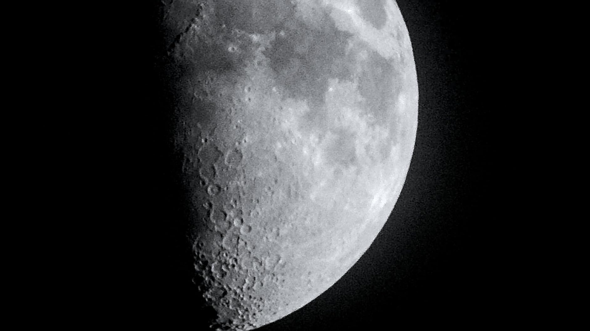 Buy Celestron AstroMaster 130 EQ Telescope Online at Low Prices in ...