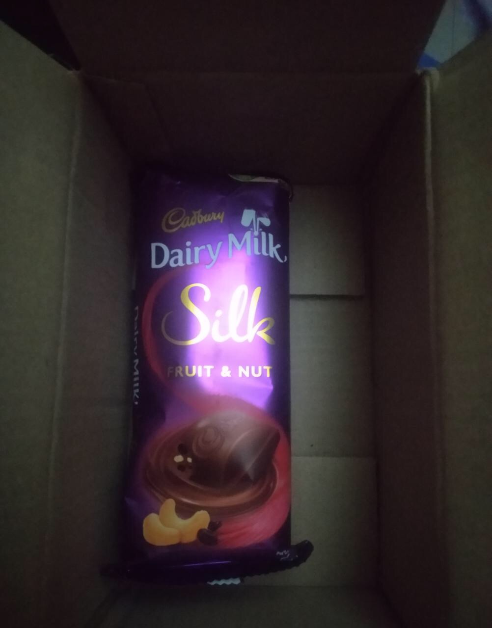 Cadbury Dairy Milk Silk Fruit and Nut Chocolate Bar, 55g : Amazon.in ...
