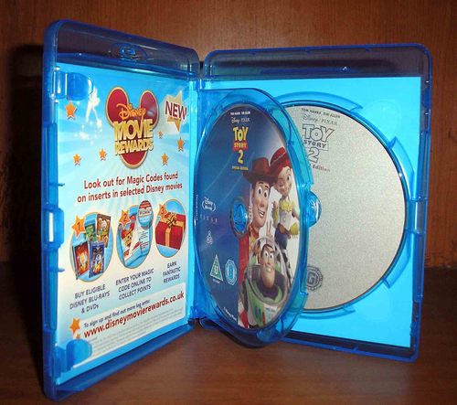 Toy Story 2 [DVD]: Amazon.co.uk: Tom hanks, Tim Allen, Joan Cusack ...