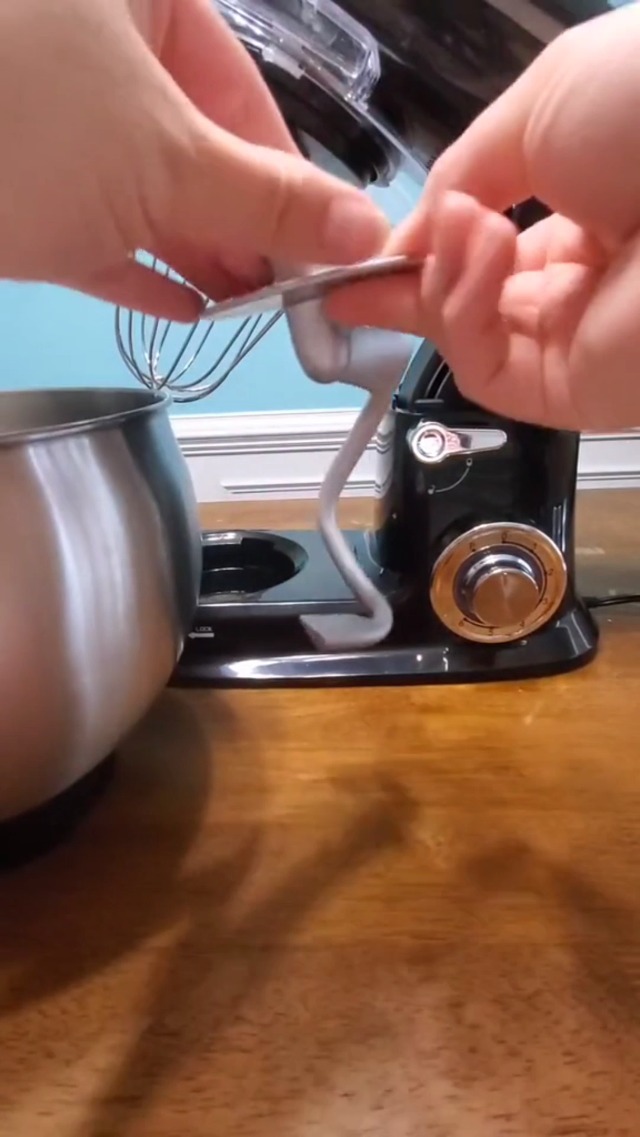 Watch Great stand mixer! on Amazon Live