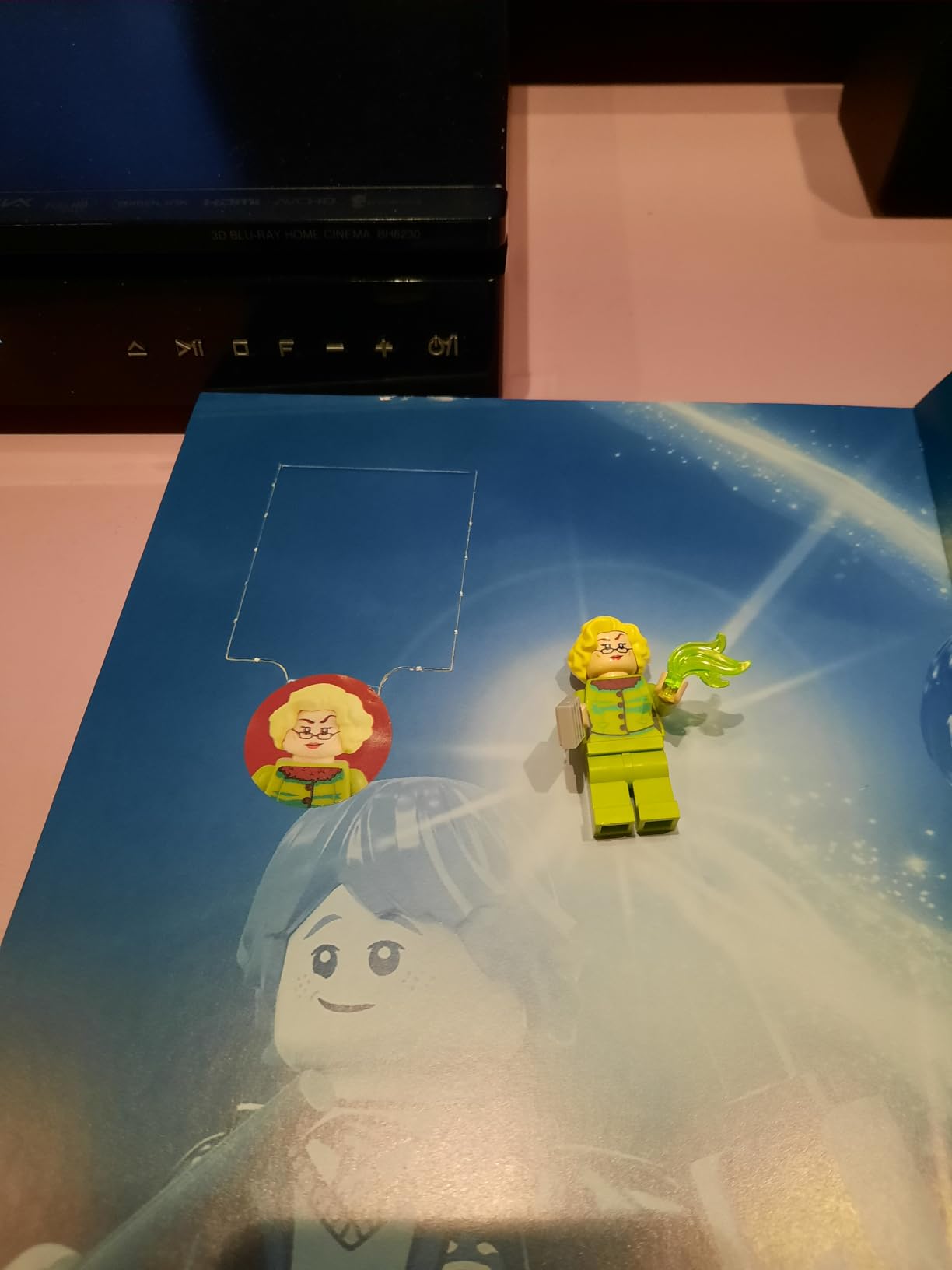 LEGO Harry Potter Character Encyclopedia New Edition: With Exclusive ...