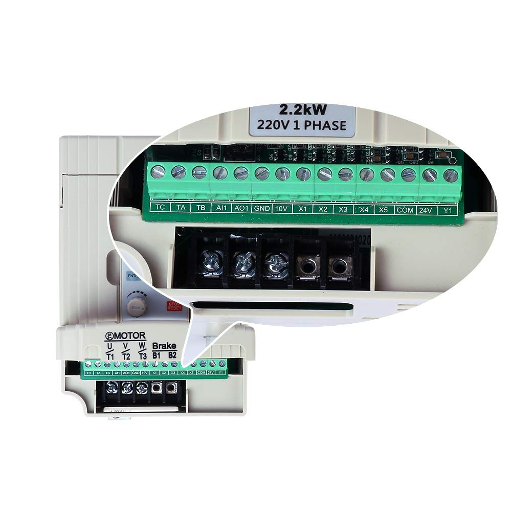 Snapklik.com : Single Phase To 3 Phase Converter, 1.5KW 2HP VFD 220V 7A ...