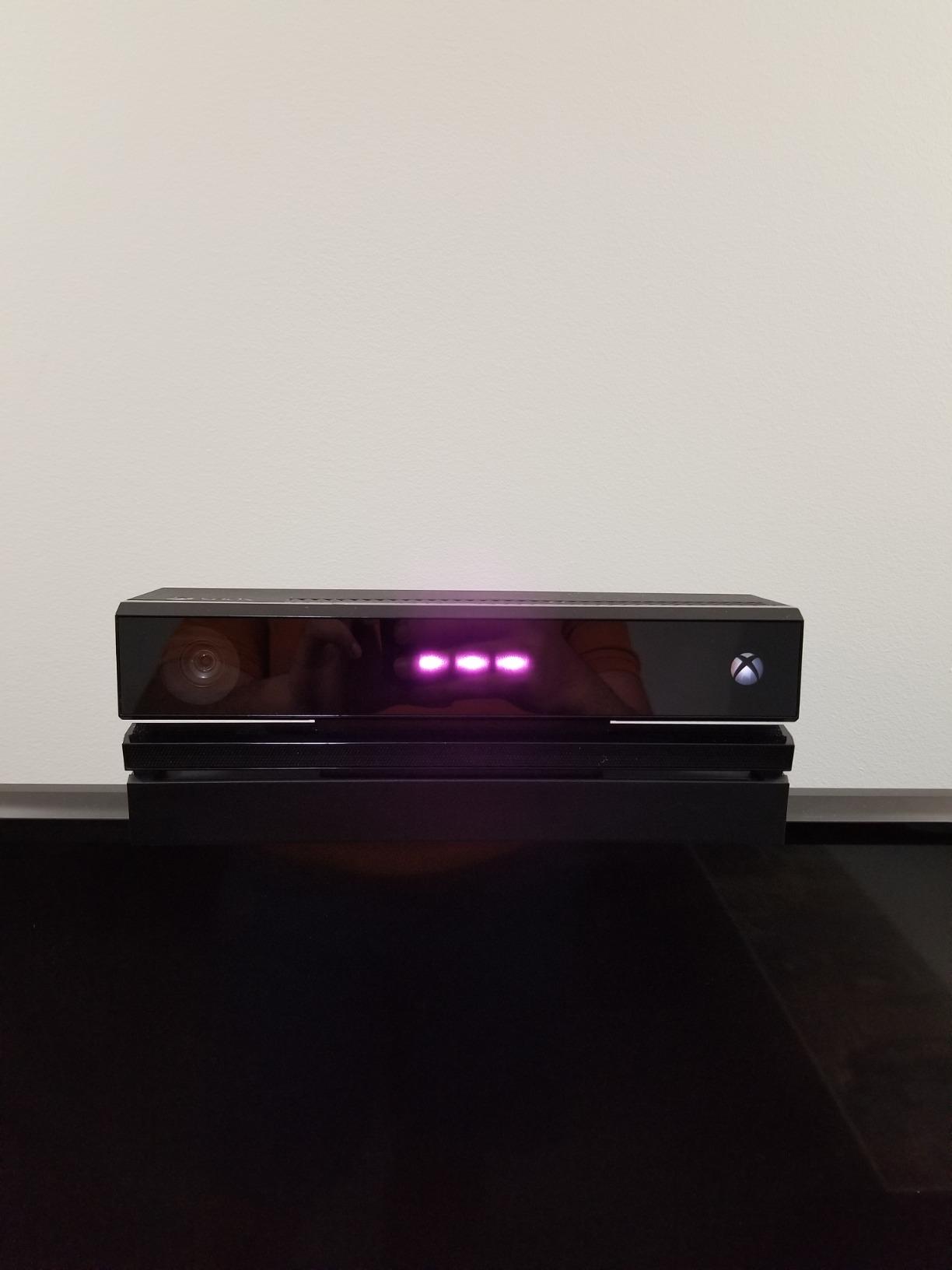 Amazon.com: Kinect Sensor and Adapter Bundle Pack for the Xbox One S ...