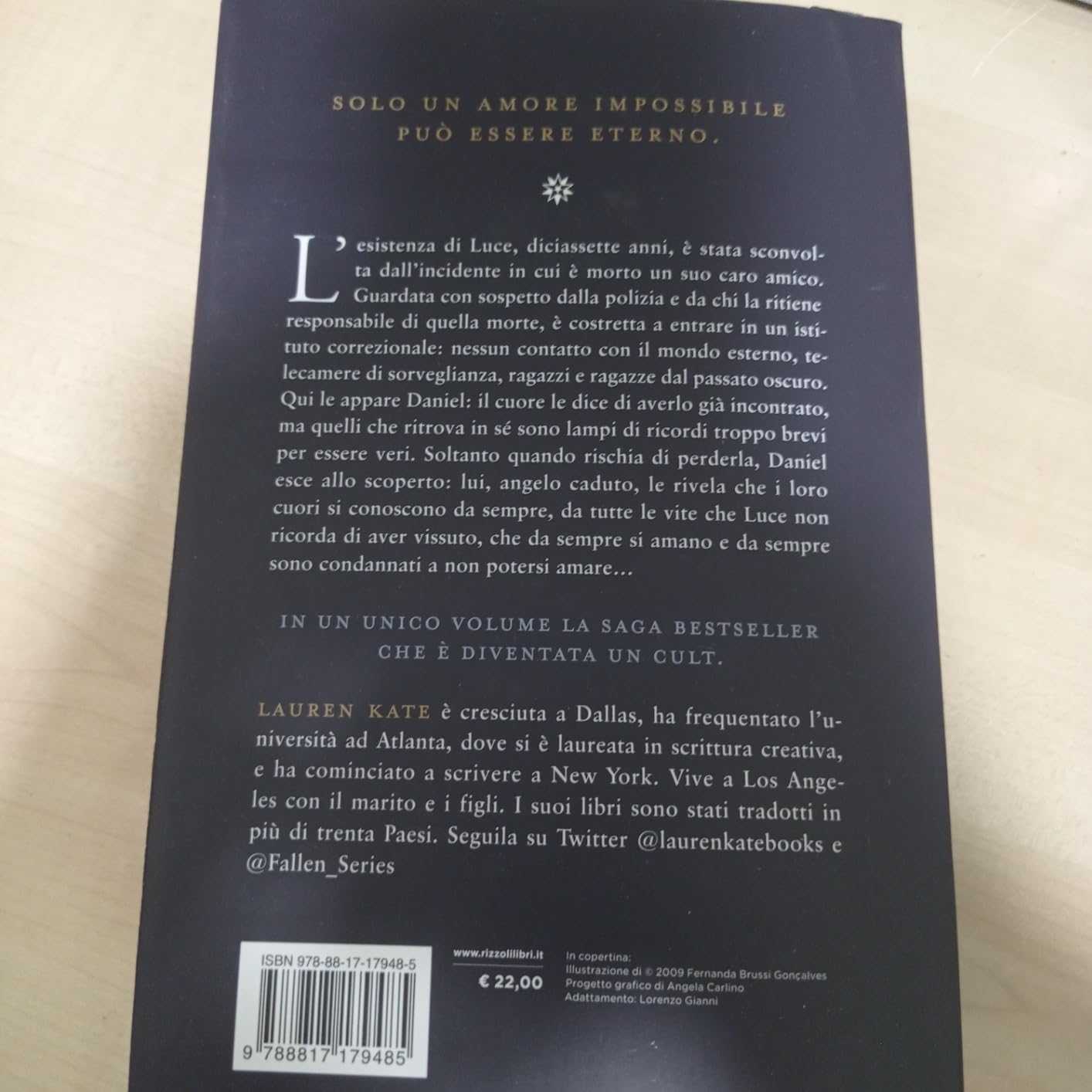 Fallen. La serie : Kate, Lauren, Daniele, Serena, Scotto di Santillo, Maria Concetta, Proietti ...