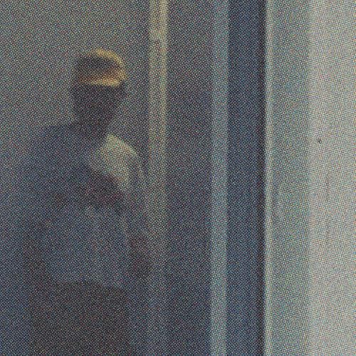 Écouter FANTÔME de zimazilla sur Amazon Music