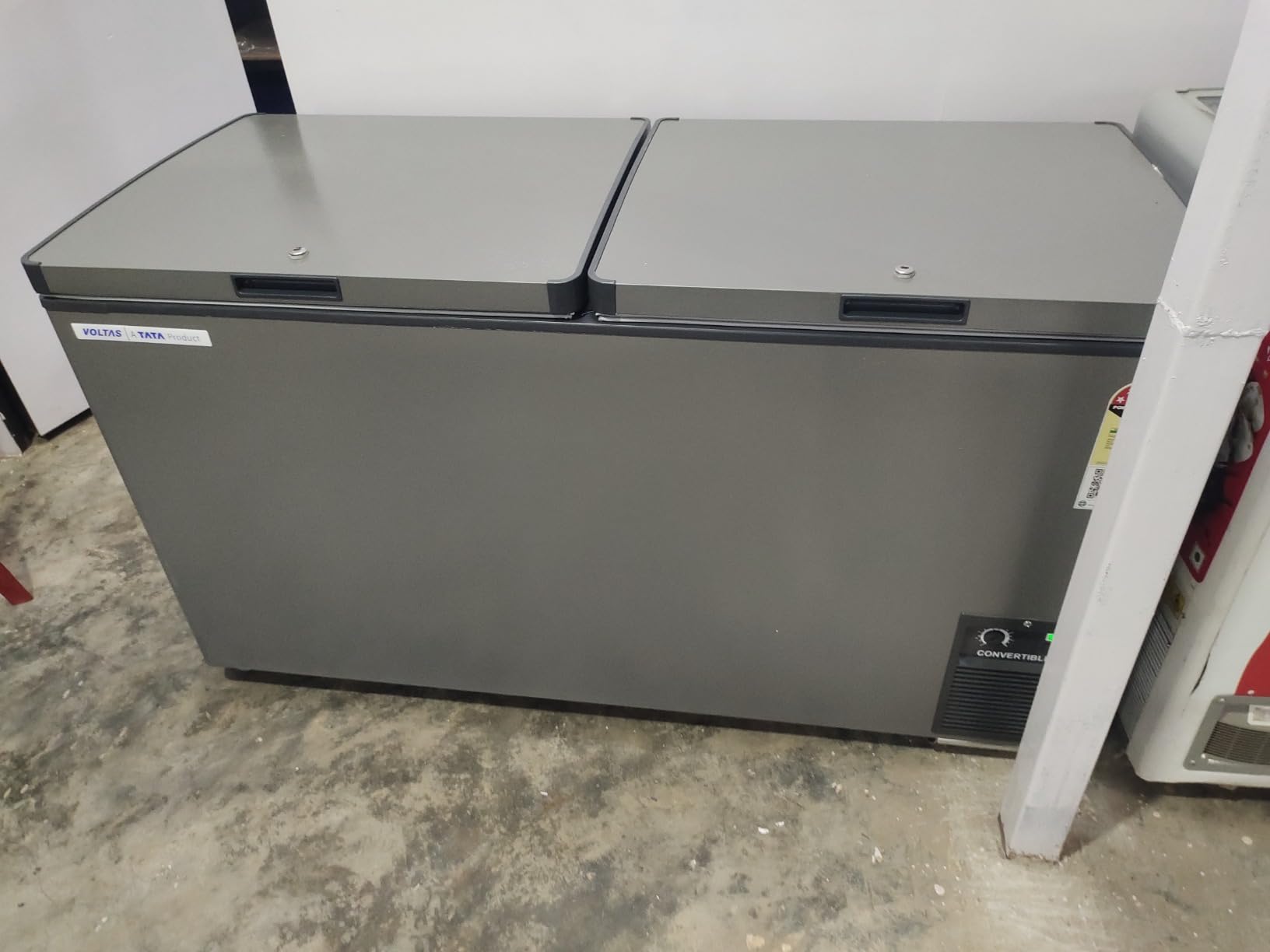 Voltas 405 Ltrs Double Door Deep Freezer CVF405DA4-P-AL Convertible ...