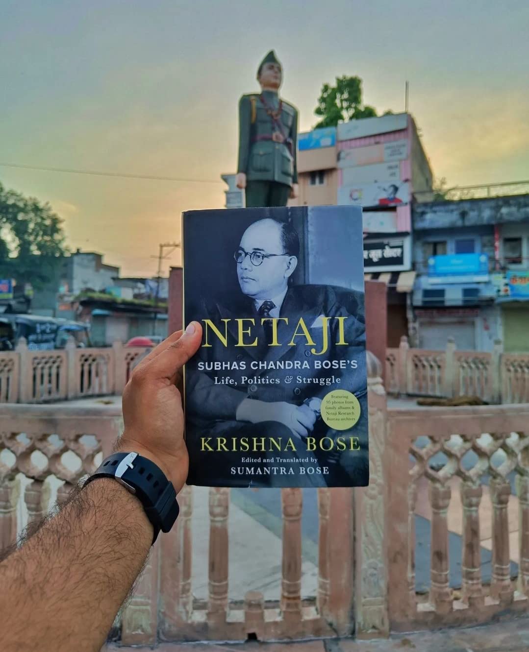 Netaji: Subhas Chandra Bose's Life, Politics and Struggle : Krishna ...