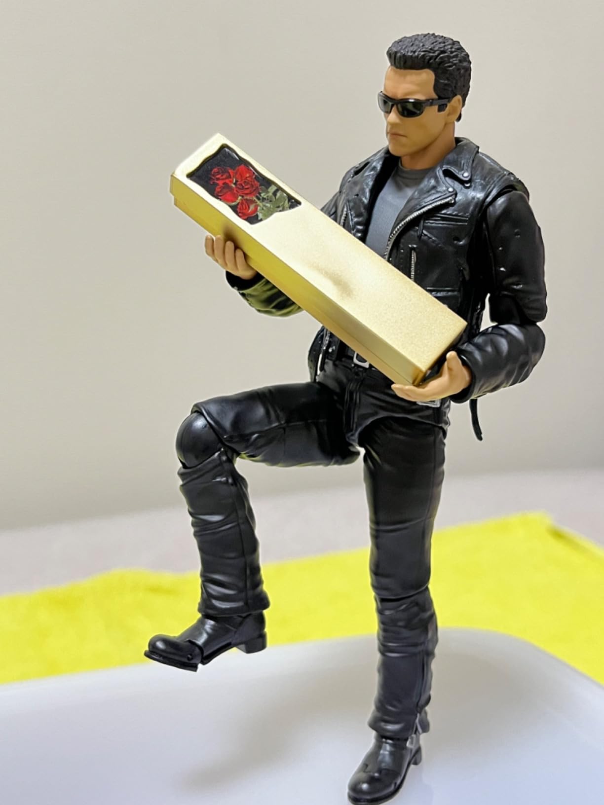 Amazon.co.jp: メディコム・トイ(MEDICOM TOY) MAFEX マフェックス No.199 ターミネーター2 T-800 (T2 Ver.) 全高約160mm ノンスケール ...