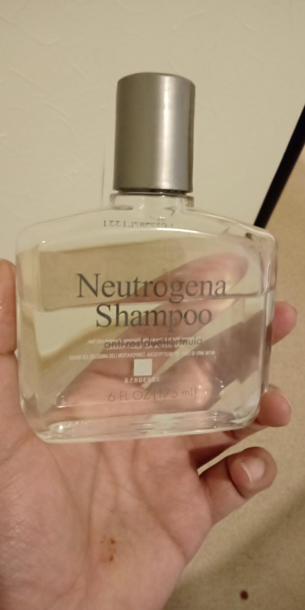 Buy Neutrogena Anti-Residue Shampoo, Gentle Non-Irritating Clarifying ...