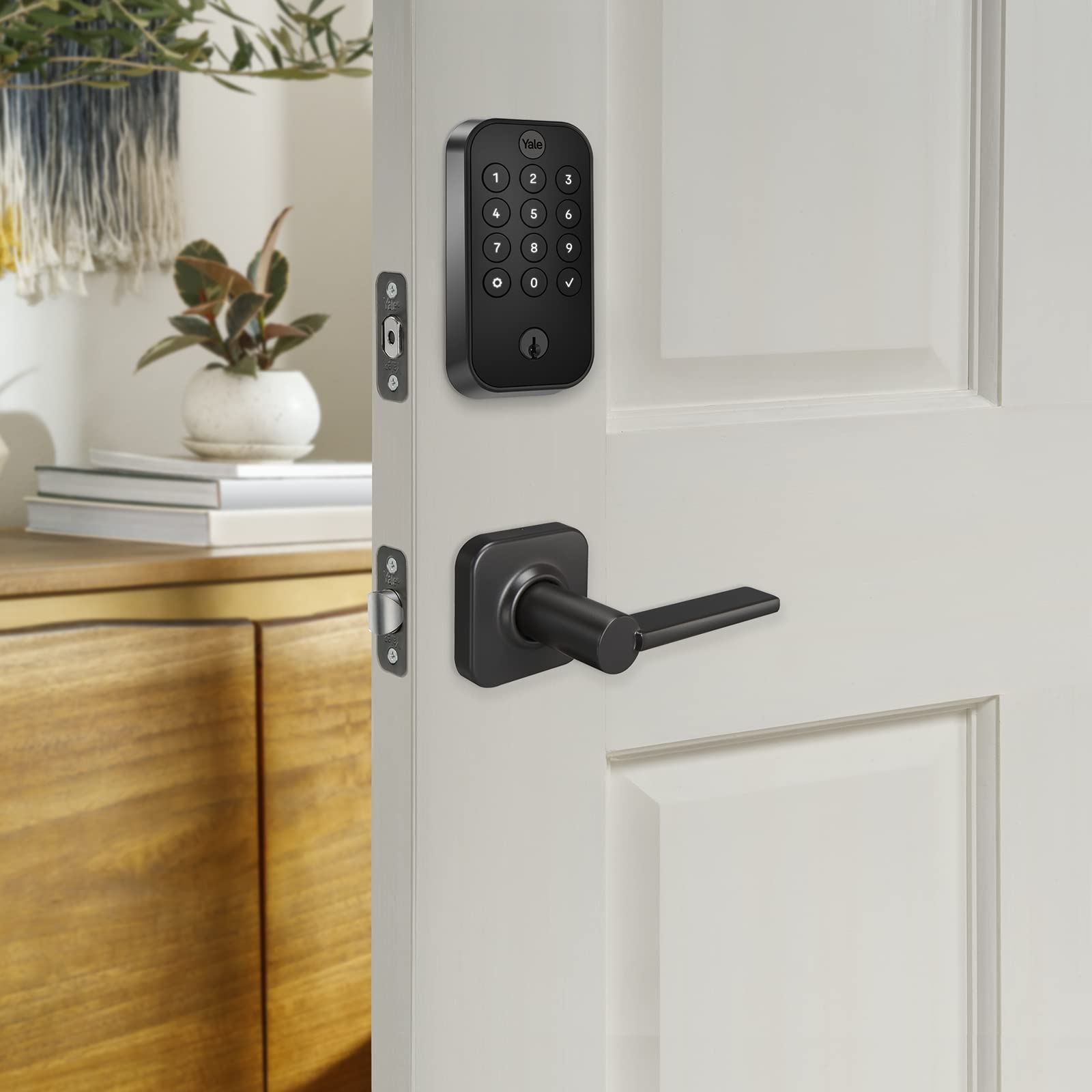 Smart Deadbolt Keypad Lock Yale Assure Lock 2 Smart Deadbolt - Black ...