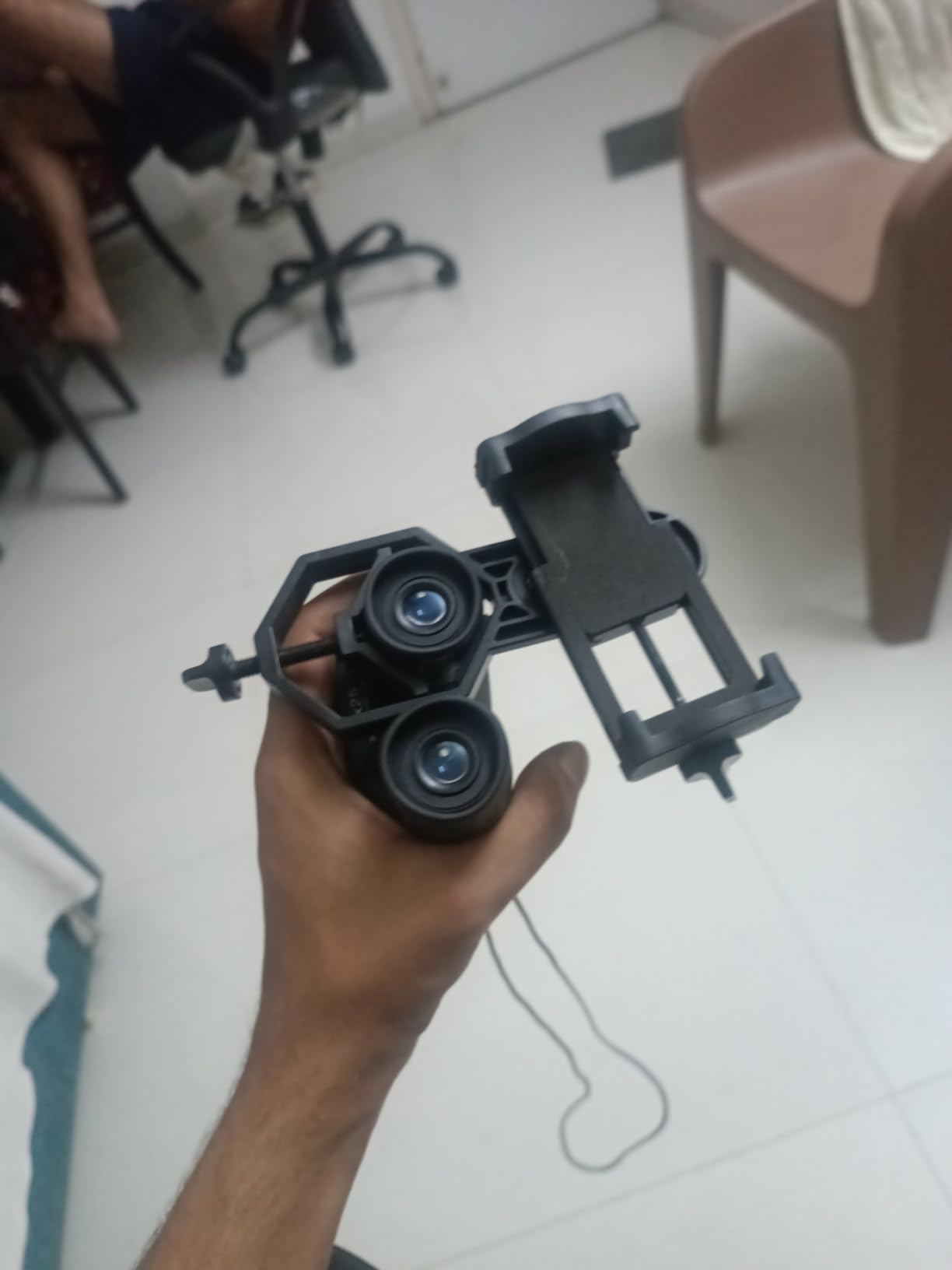 Ostin Phone Adapter, Universal Cell Phone Mount, Smartphone Holder Clip ...