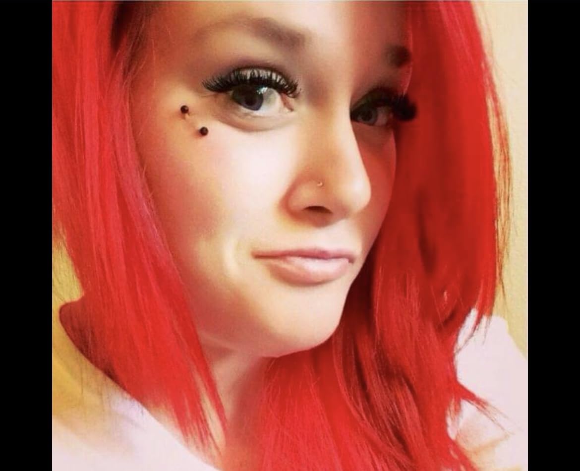 Amazon.com: The Beachwaver Co. Shine Bright Vegan Keratin + Argan Serum ...