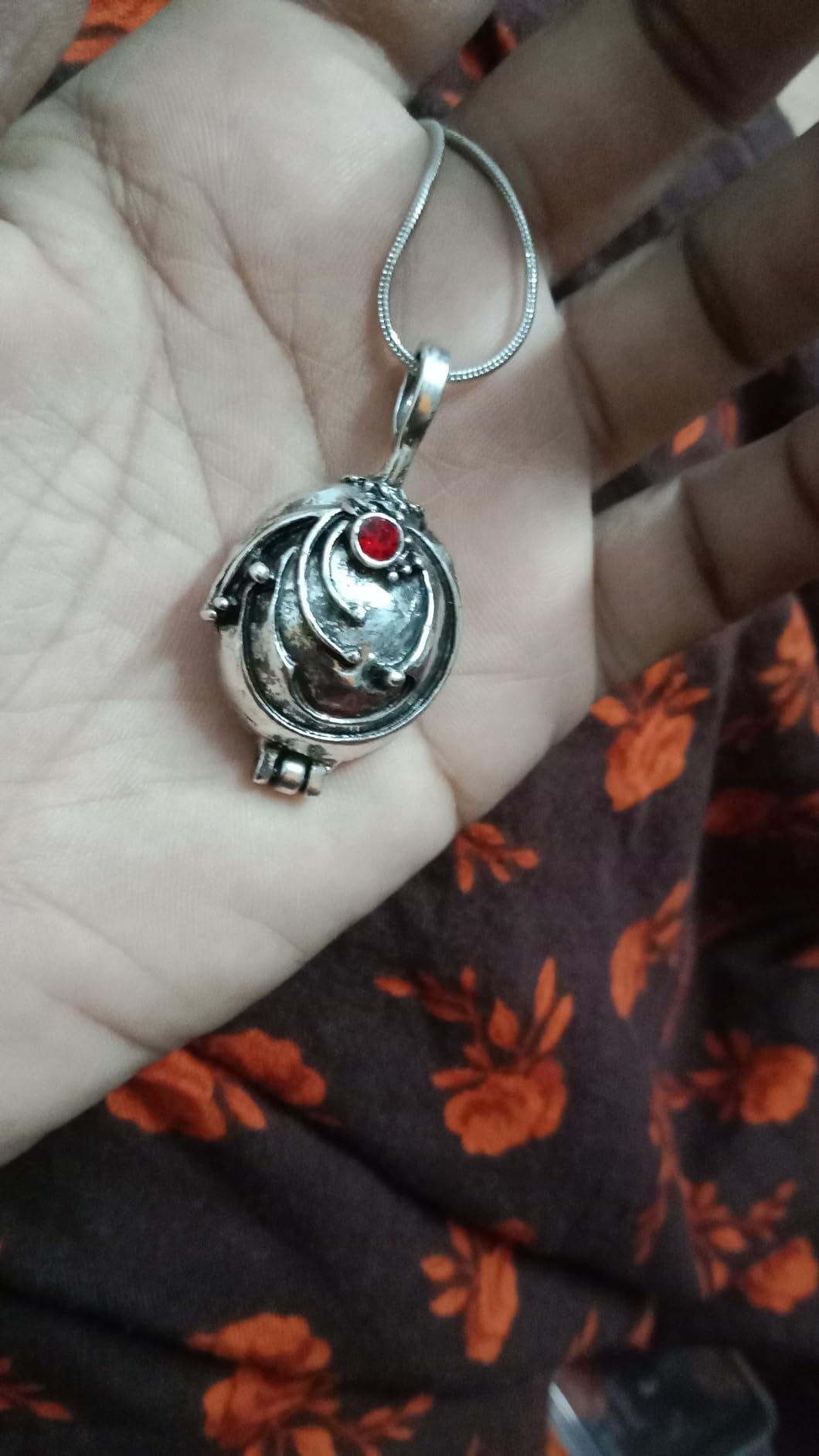 Elena's Necklace Inspired Vervain Herb Filled Locket Necklace – Gothic ...