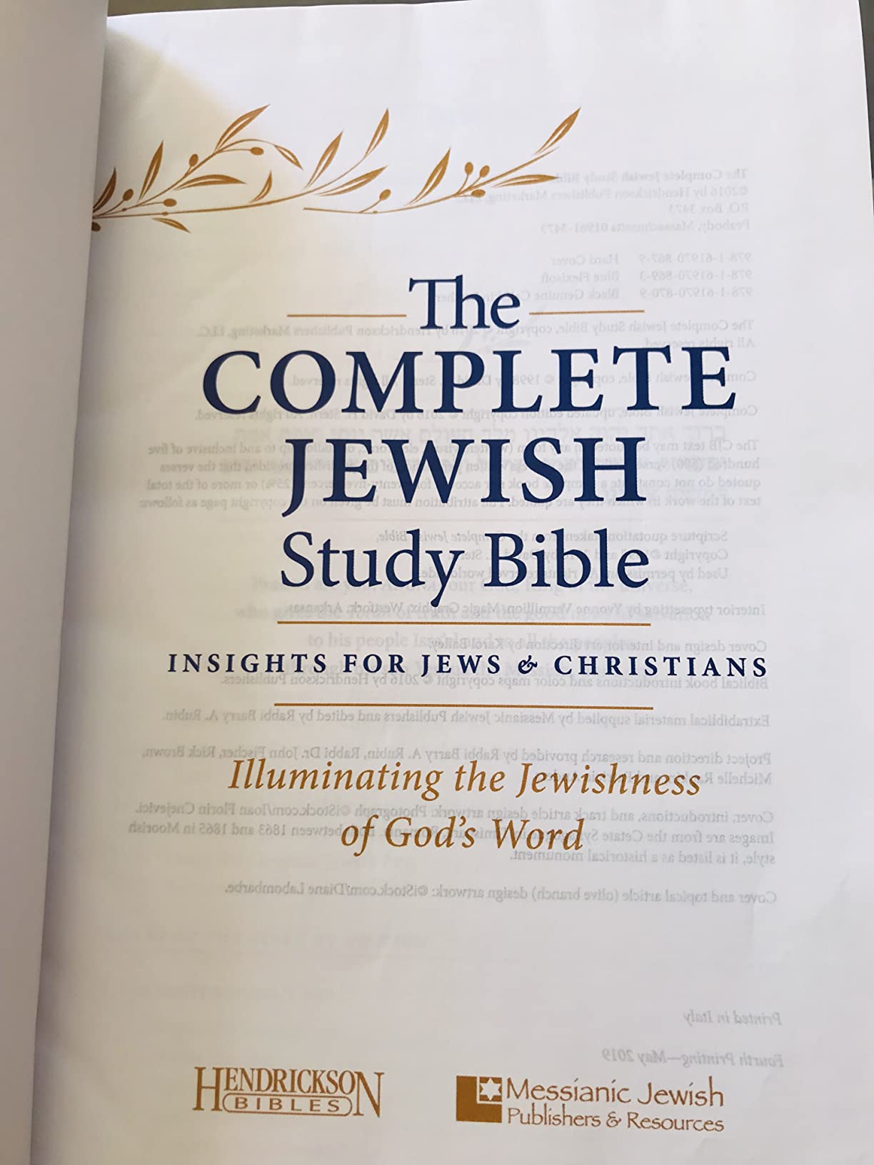 The Complete Jewish Study Bible: Illuminating the Jewishness of God's ...