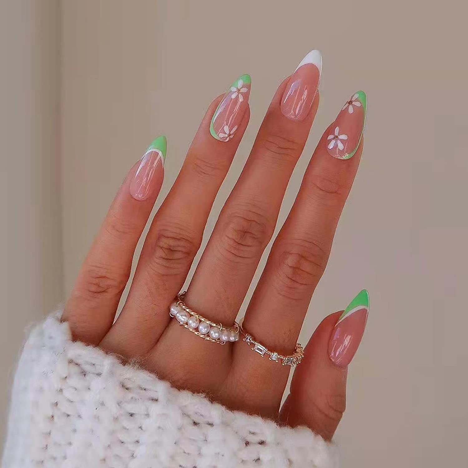 Cute Oval Nail Designs