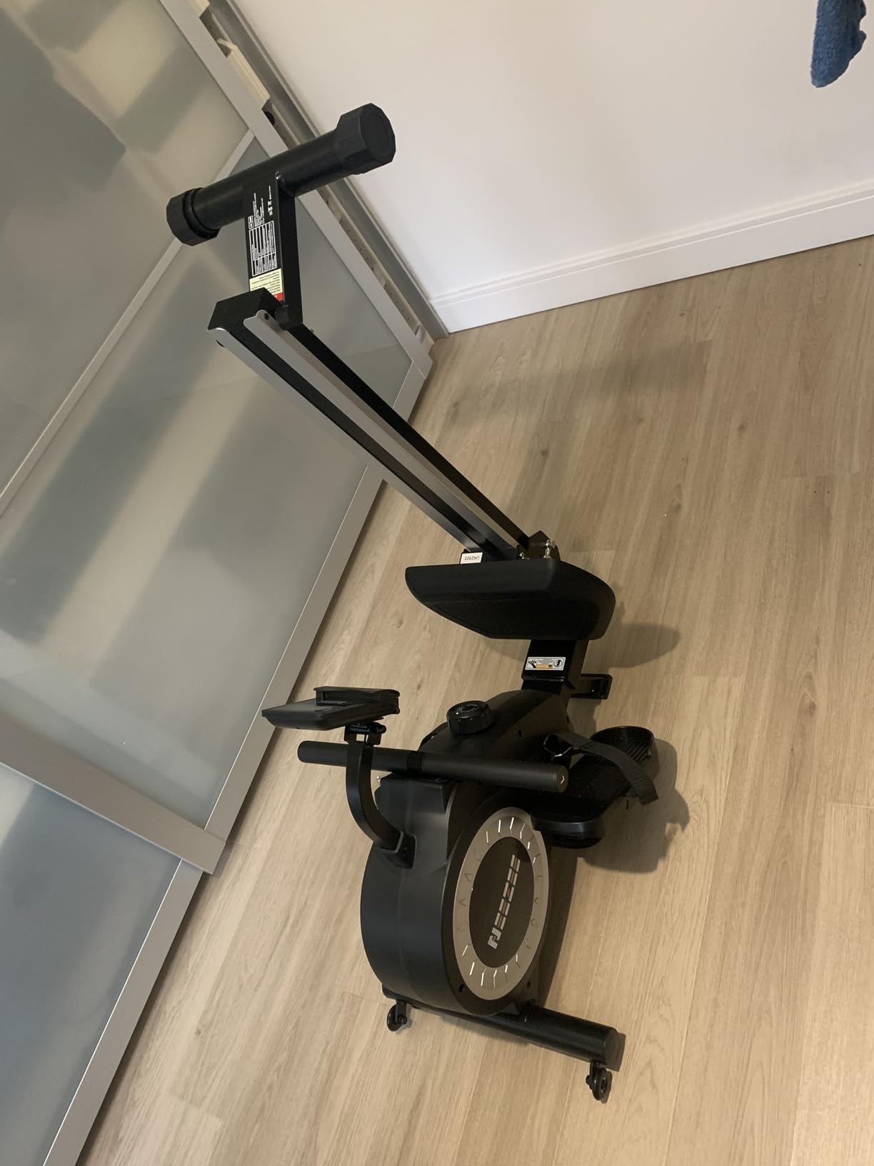 Rowing Machine for home gym - Foldable Rowing Machine with LCD Monitor ...