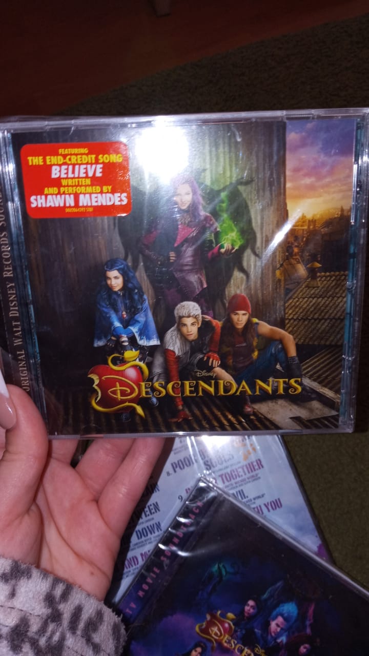 Various Artists - Descendants (Original TV Movie Soundtrack) - Amazon ...