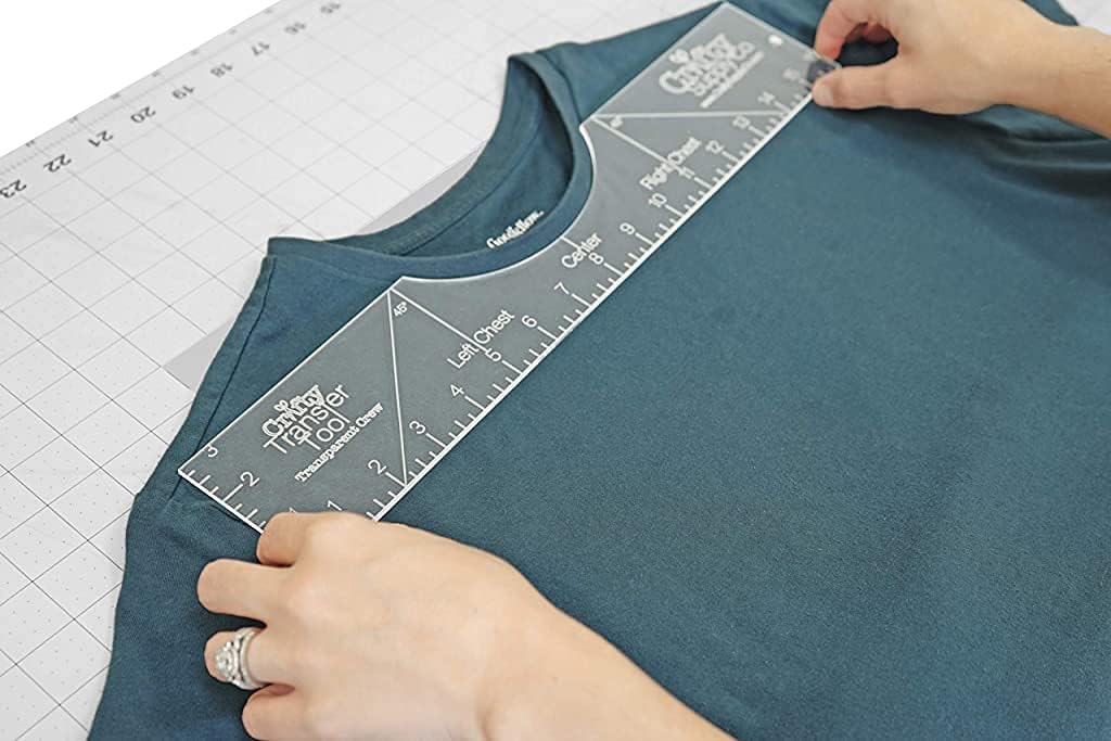 Amazon.com: Crafty Transfer Tool | Transparent T-Shirt Alignment Guide ...