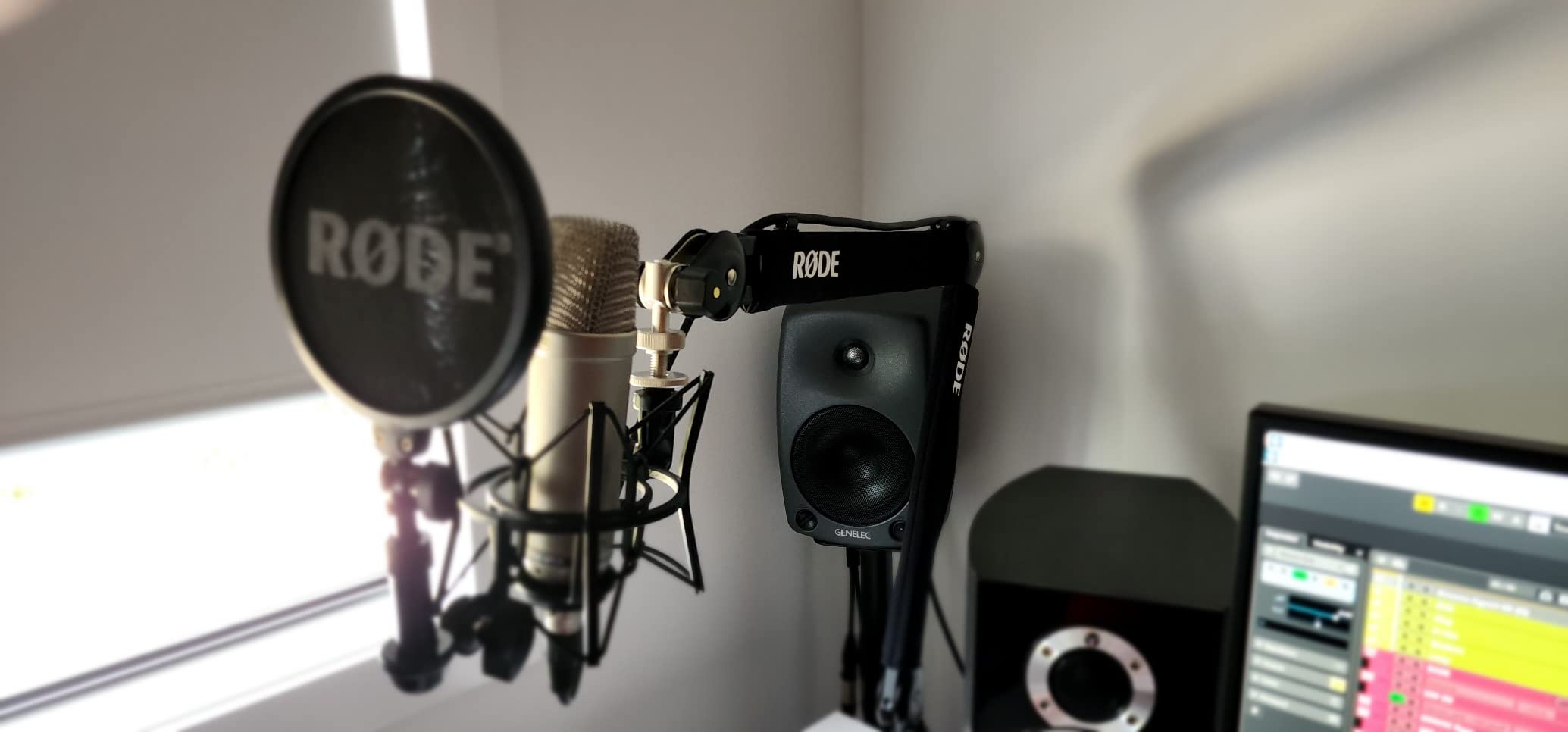 Rode Microphones Premium Professional Studio Boom Arm PSA1+ : Amazon ...