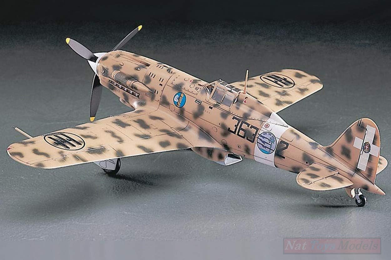 Amazon.com: Hasegawa HASJT32 MACCHI C 202 FOLGORE KIT 1:48 MODELLINO ...