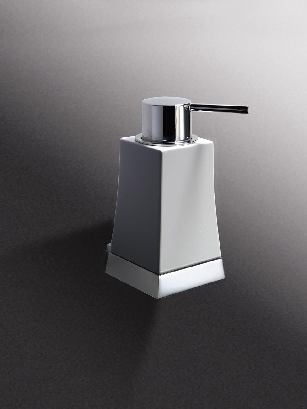 Amazon.com: Sonia Accessories 556100 S7 Soap Dispenser Satin Nickel ...