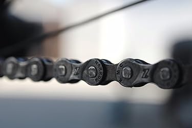 Amazon.com : KMC Z72 7/8sp chain (Silver/Gray) - Packaging May Vary : Bike Chains : Sports ...