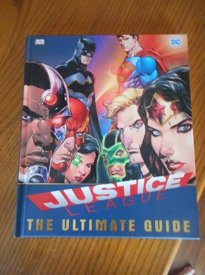 Amazon.com: DC Comics Justice League The Ultimate Guide: 9780241288405 ...