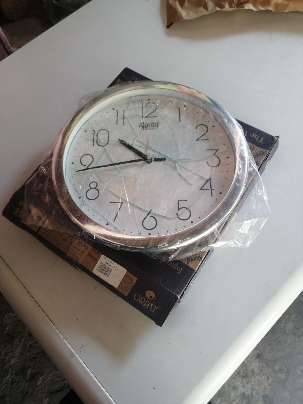 Buy Ajanta Designer Plastic Small Round Battery Operated Analog Wall ...