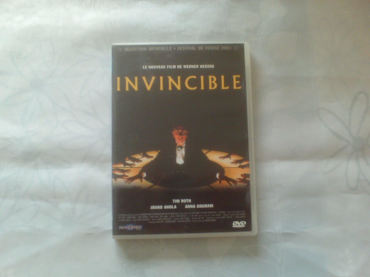 Invincible: Amazon.co.uk: Roth Tim: DVD & Blu-ray