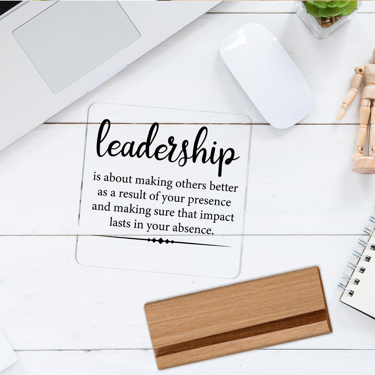 Snapklik.com : Gifts For Leader Boss Mentor Leadership Quote Clear Desk ...