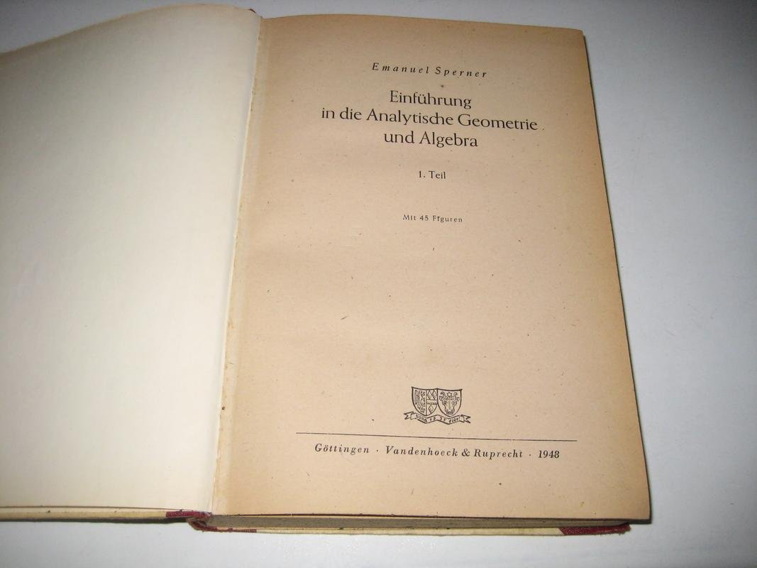 Amazon.com: Einfuhrung in Die Analytische Geometrie Und Algebra ...