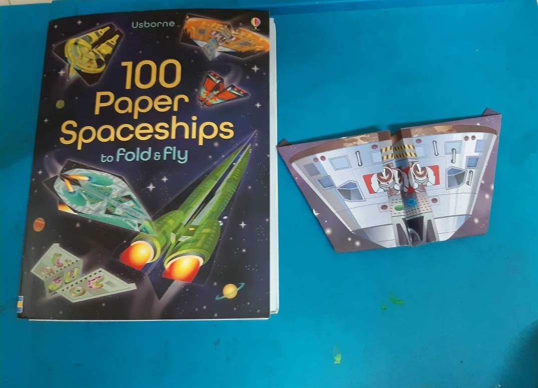 Buy 100 Paper Spaceships to fold and fly Book Online at Low Prices in ...