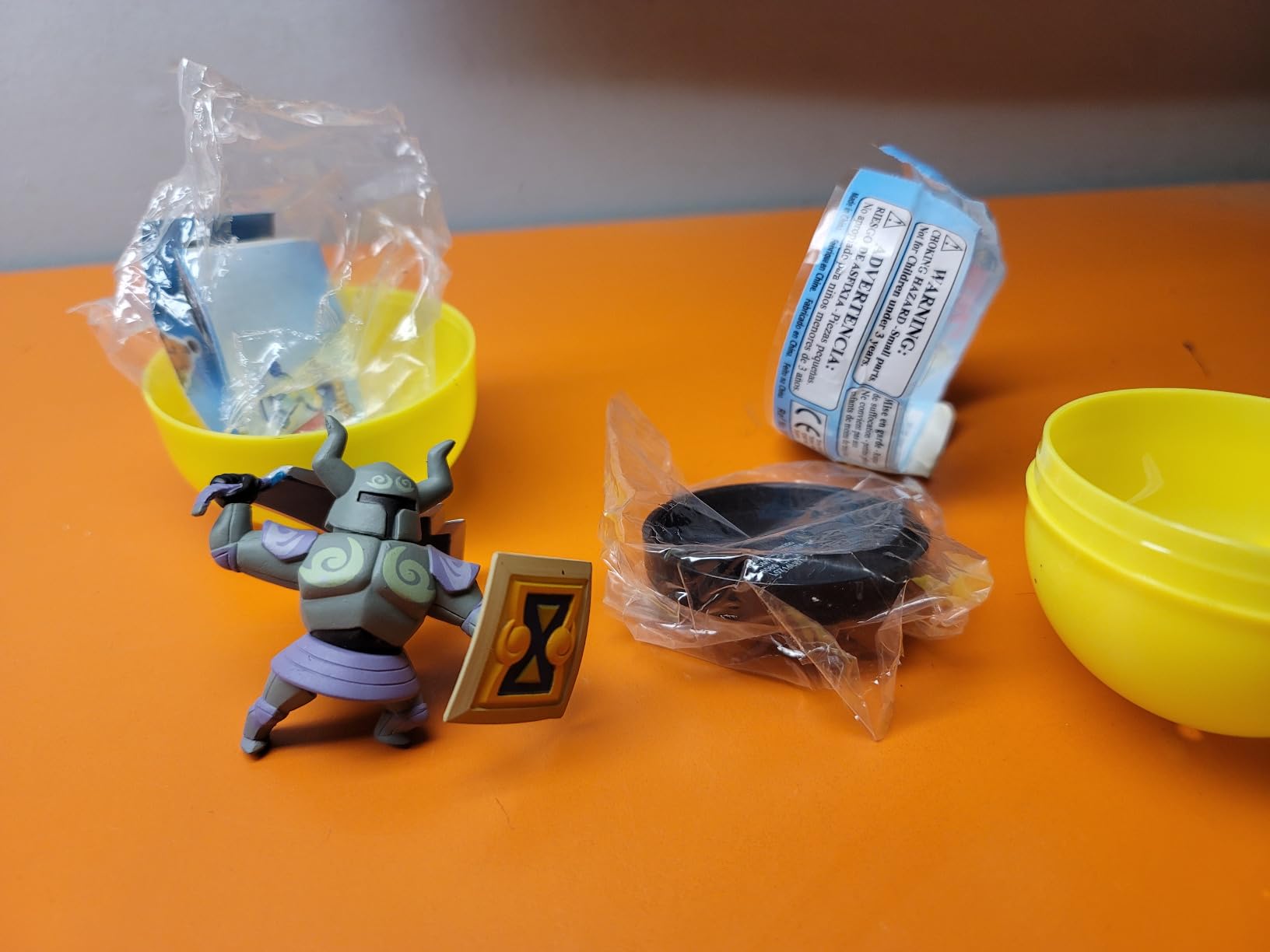 Amazon.com: Legend of Zelda Phantom Hourglass Gashapon 2 Inch Figure ...