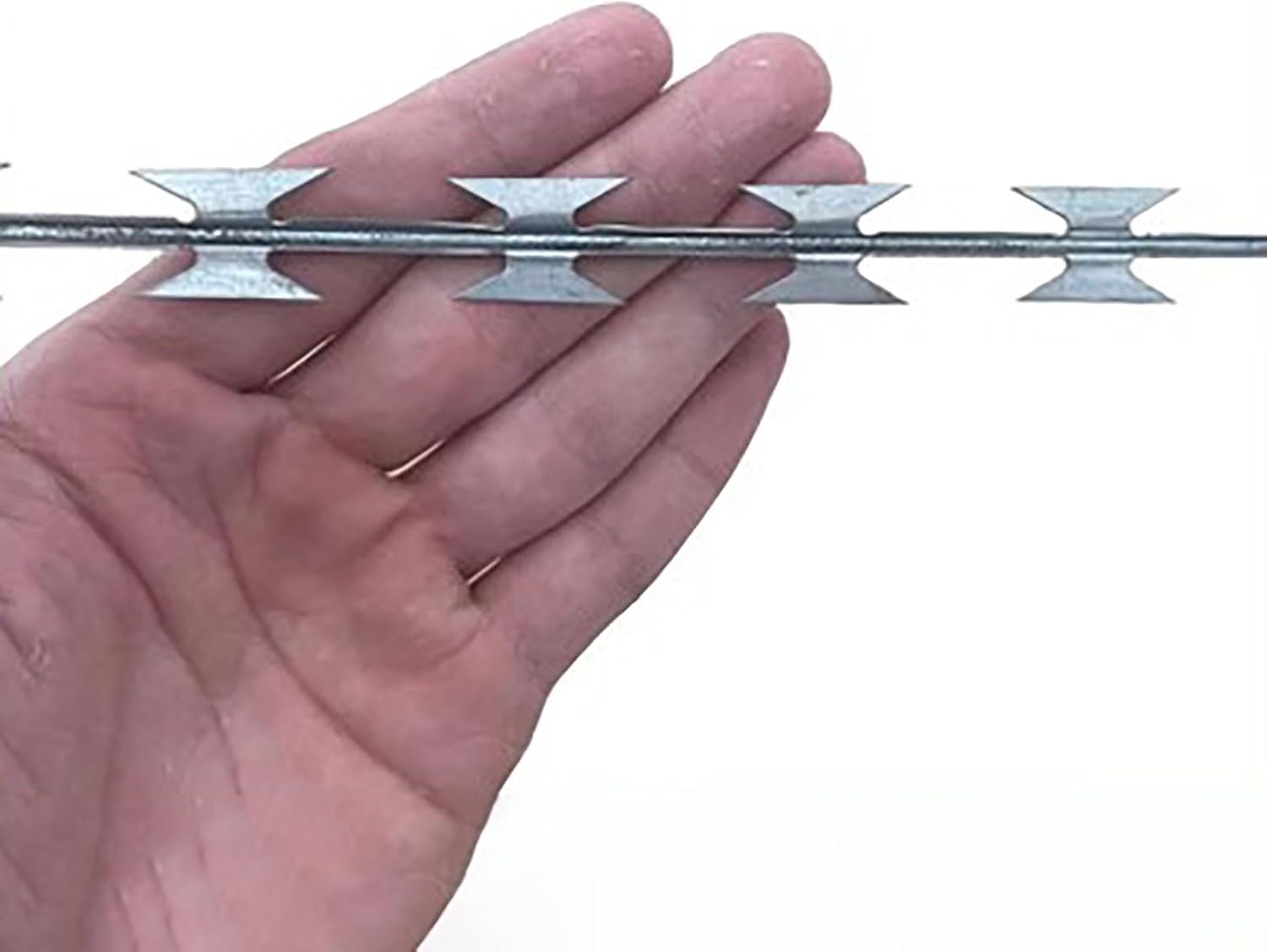 BESNUT Razor Wire Fence,Barbed Concertina Wire, Galvanized Steel Razor ...