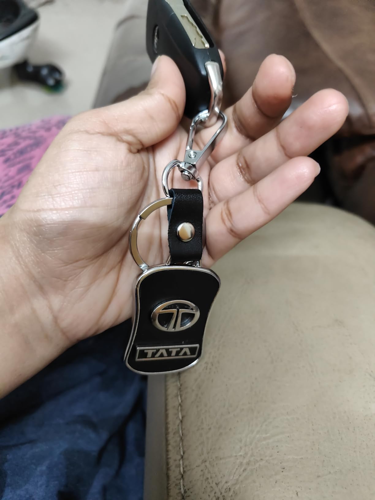 Techpro Imported Leather Tata Key Chain/Key Ring With Chrome Car Logo ...