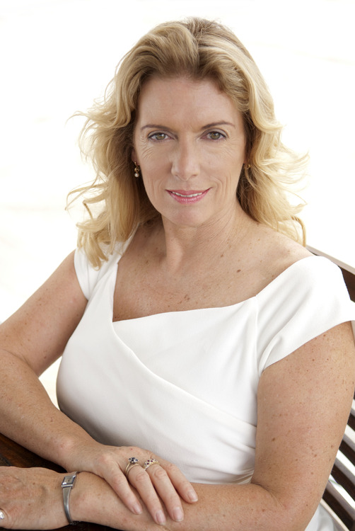 Amazon.fr: Angela K Wright MBE: livres, biographie, dernière mise à jour