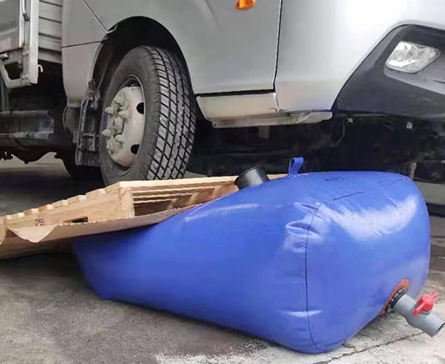 Amazon.com: Water Bladder Storage Containers Water Bladder Tanks 30/60 ...