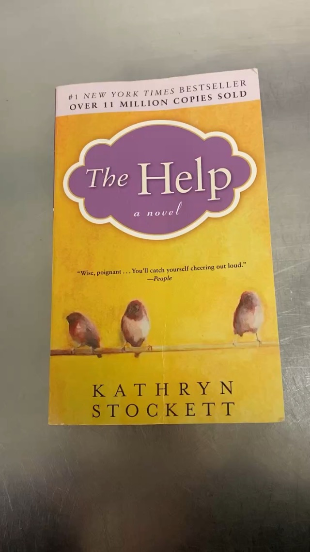 Watch Review - The Help Paperback Book - Great Read! on Amazon Live