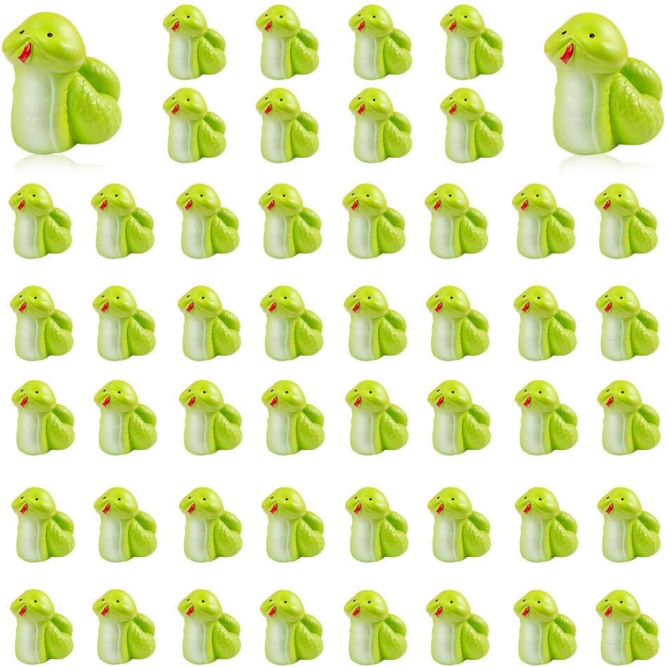 Amazon.com: Yuthsona 50PCS Mini Safari Jungle Animals Figurines Resin ...