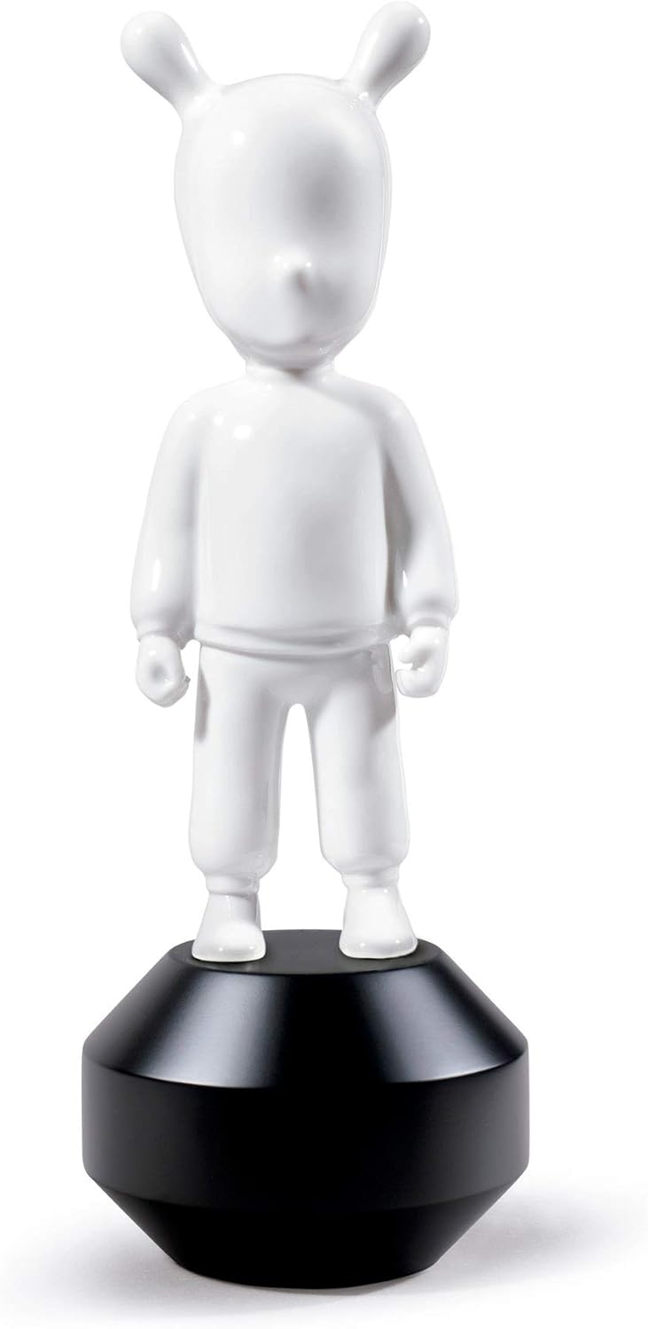 Amazon.com: LLADRÓ The Guest Little-White On Black Figurine. Small ...