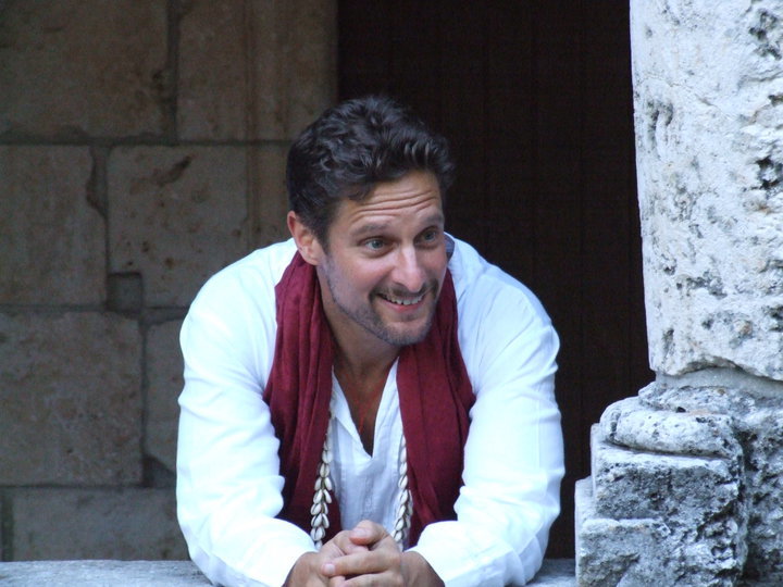 Amazon.de: James Hughes Reho Ph.D.: books, biography, latest update