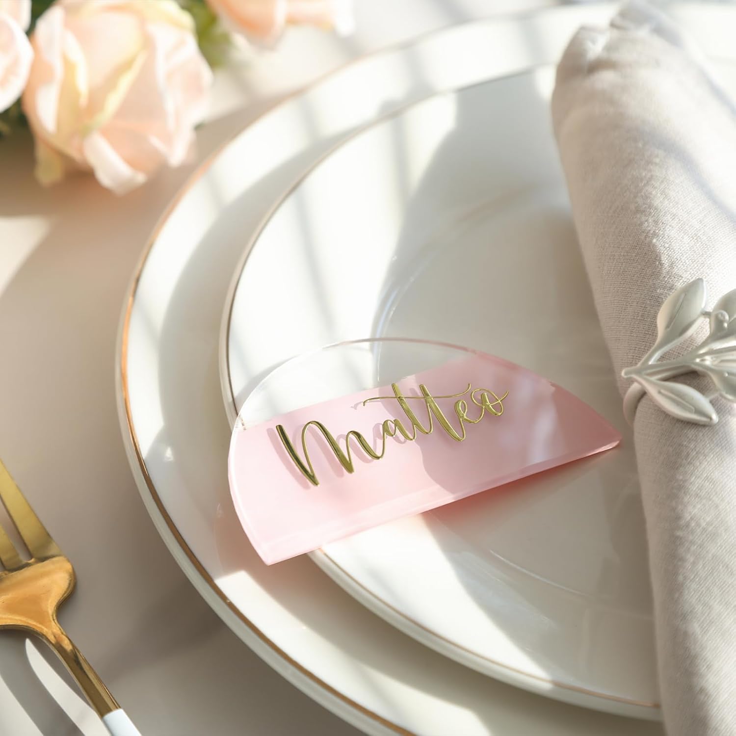 Amazon.com: UNIQOOO 20 Pcs Clear Semicircle Acrylic Place Cards, 3.5x2 ...