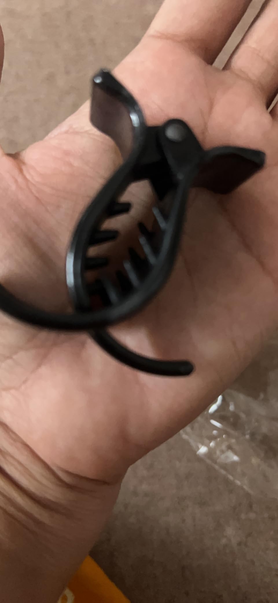 Nsb Herbals Black Plastic Hair Clutch/Claw For Women, Girls Medium Size ...