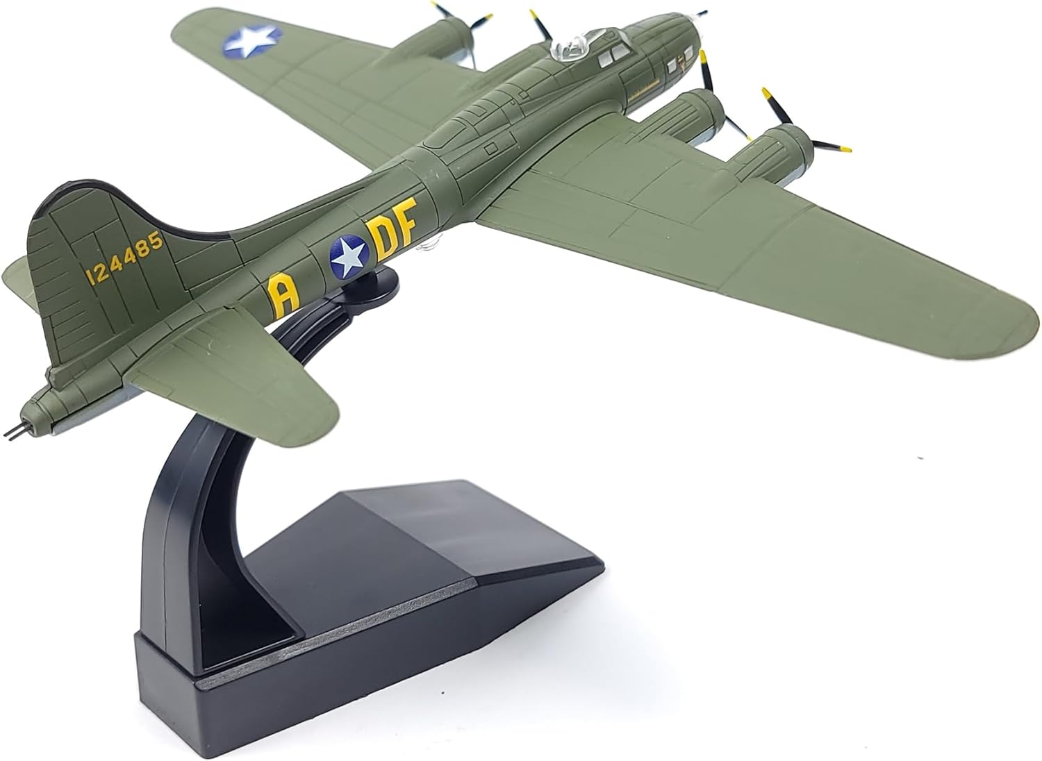Amazon.com: NUOTIE 1:144 B-17F Flying Fortress Memphis Belle Bomber ...