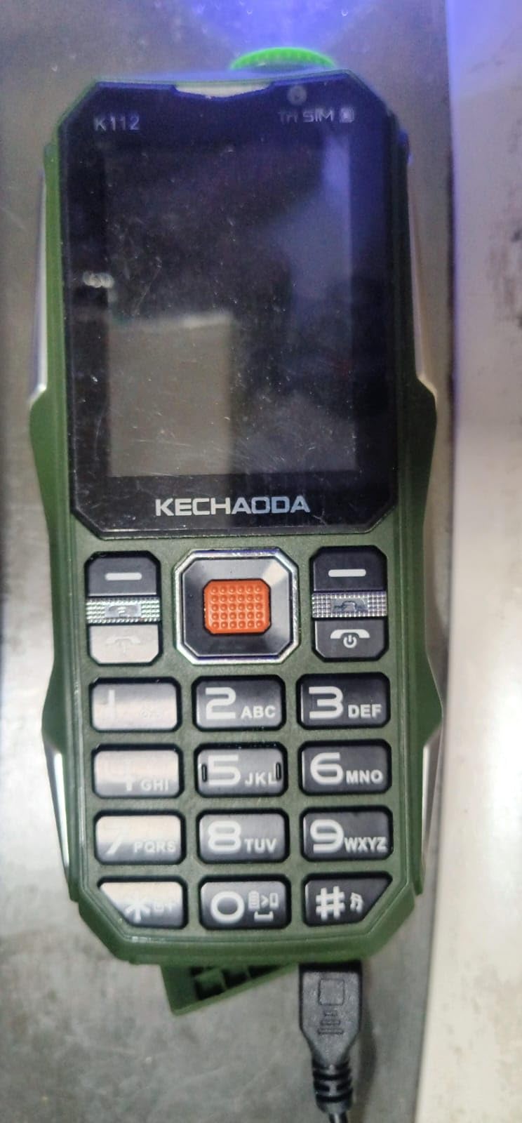Kechaoda K112 Triple Sim Keypad Mobile Phone with inbuilt powerbank ...