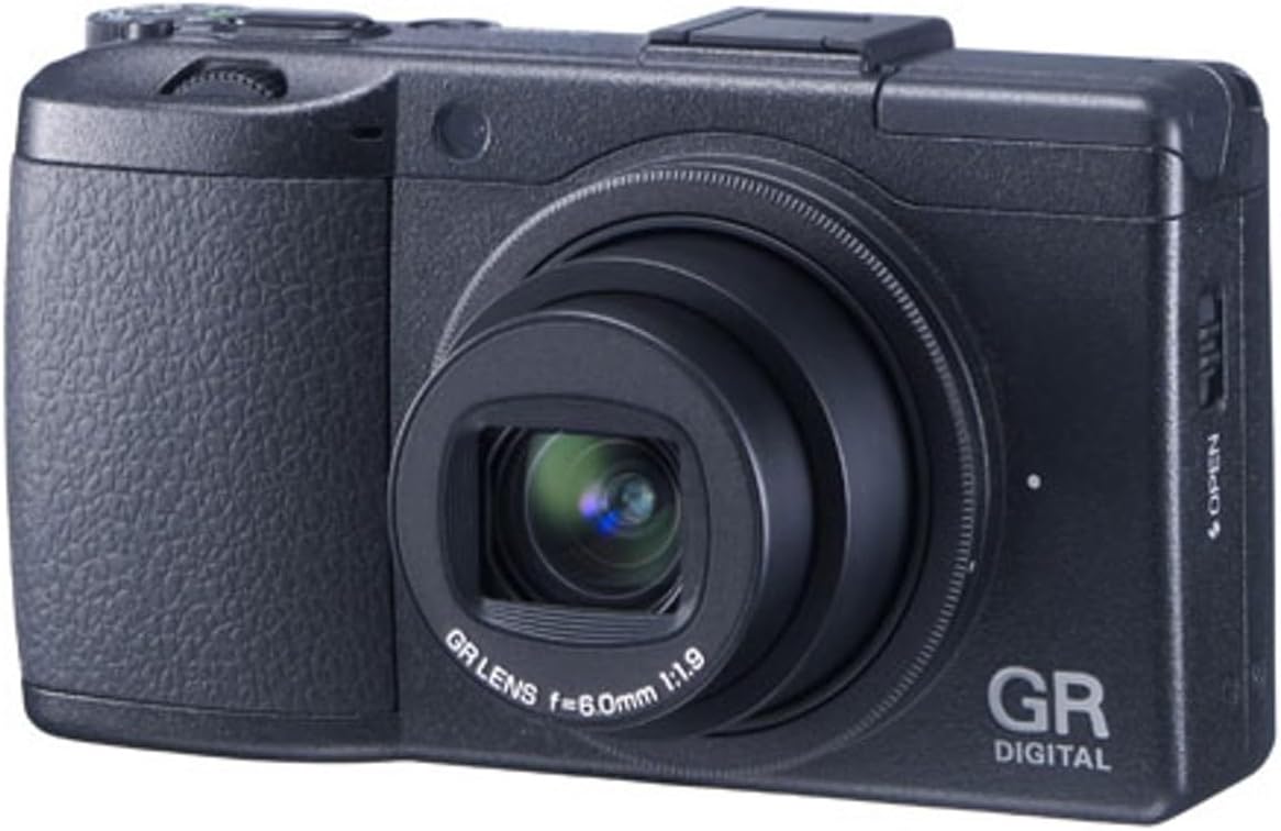 Amazon.com : Ricoh GR III Digital Compact Camera, 24mp, 28mm f 2.8 Lens ...