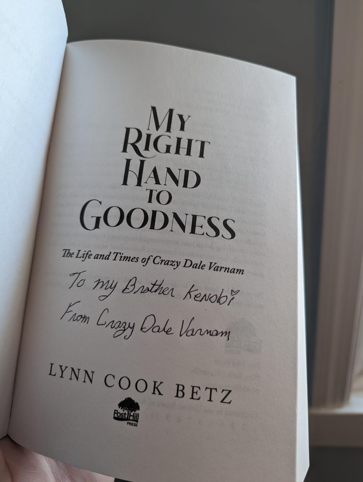Amazon.com: My Right Hand to Goodness: The Life and Times of Crazy Dale ...