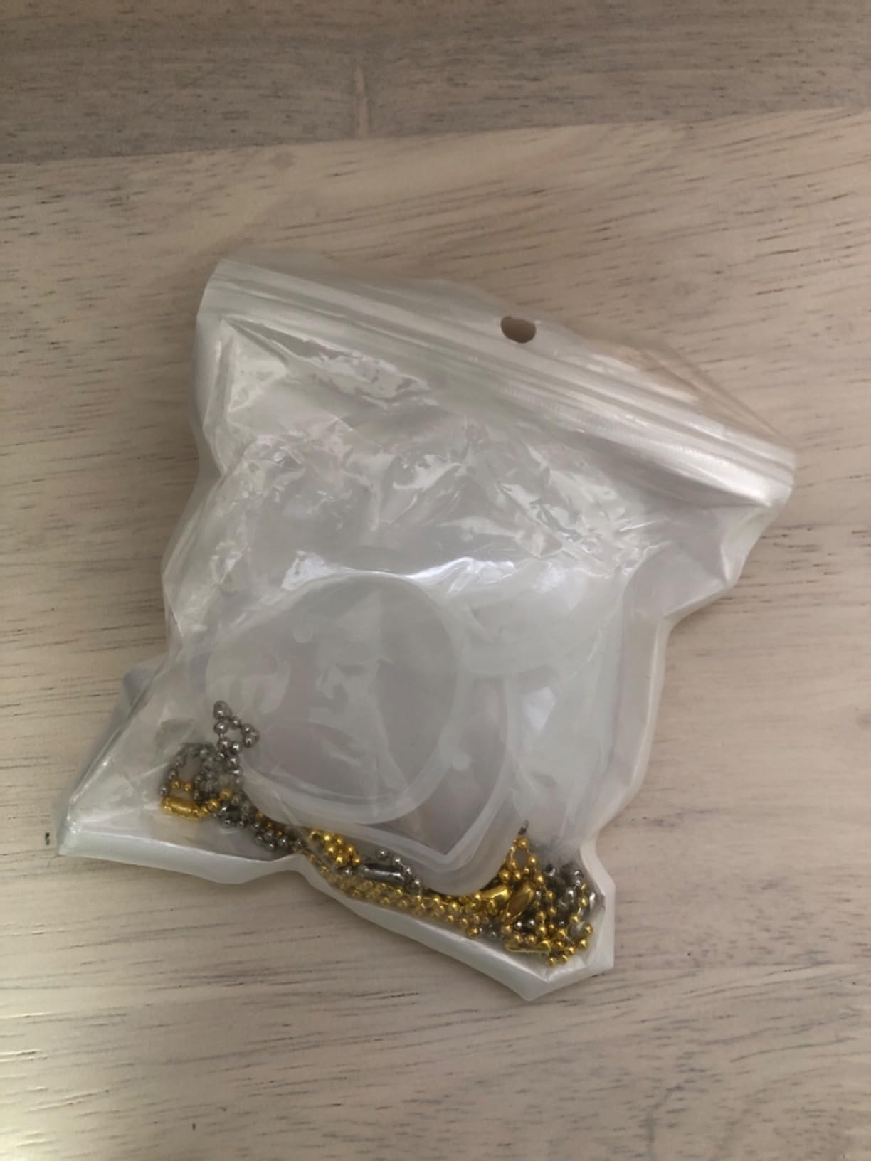 Amazon.co.jp: Itisyou レジン シリコンモールド uvレジン レジン型 DIY レジンセット 穴あき 6個入り モールド 20個 ボールチェーン : ホビー