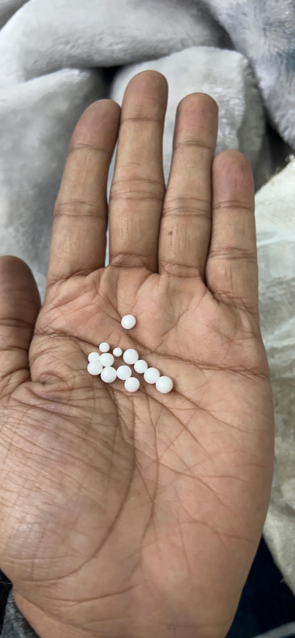 Amazon Brand - Solimo Beans Refill Pack Fillers for Bean Bag 2kg ...